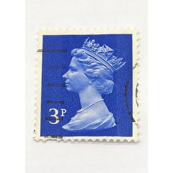 Queen Elizabeth | Other | Rare Vintage Queen Elizabeth Blue 3p ...